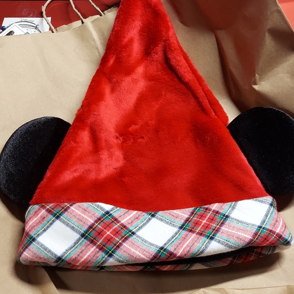 Disney | Holiday | Disney Mickey Mouse Christmas Hat Unisex | Poshmark